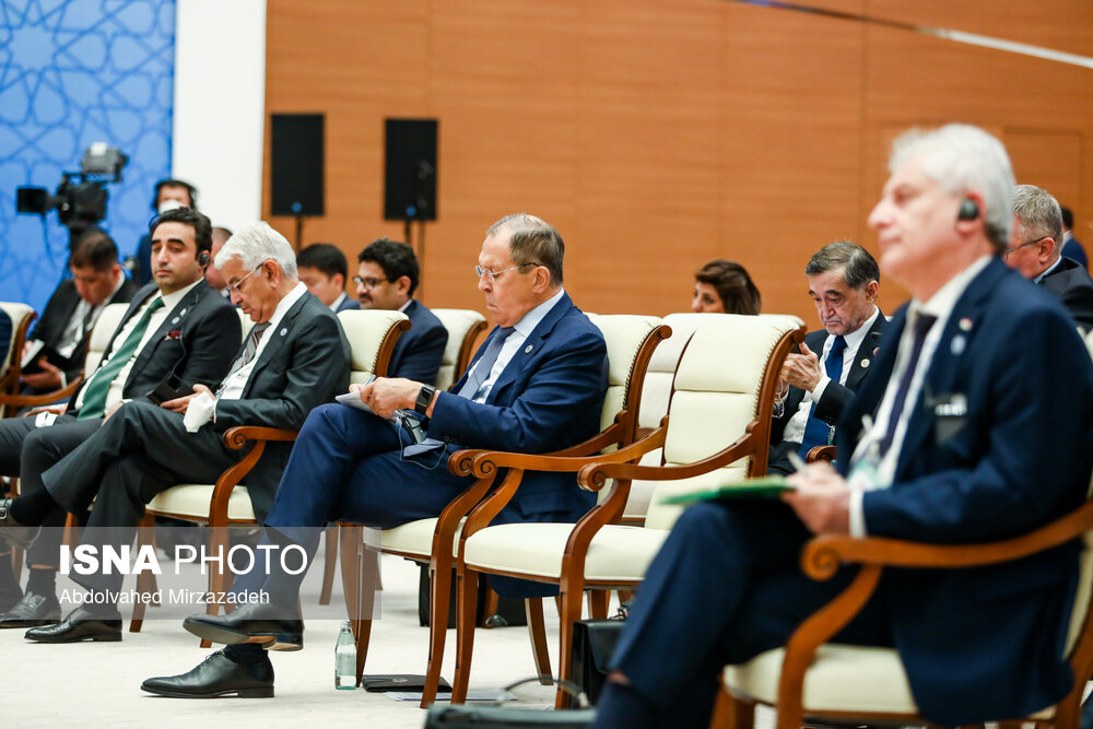 ISNA - Iranian President delivers speech at Shanghai Cooperation ...