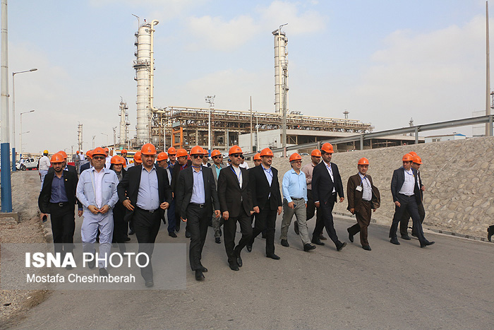 ایسنا بازدید اعضای فراکسیون نفت و نیروی مجلس از پالایش نفت بندرعباس و