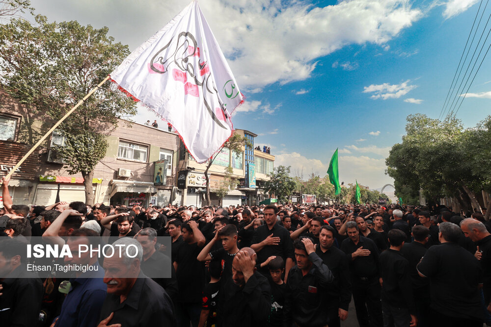 ISNA - Muharram mourning ceremonies in Hosseinieh Azam Mosque